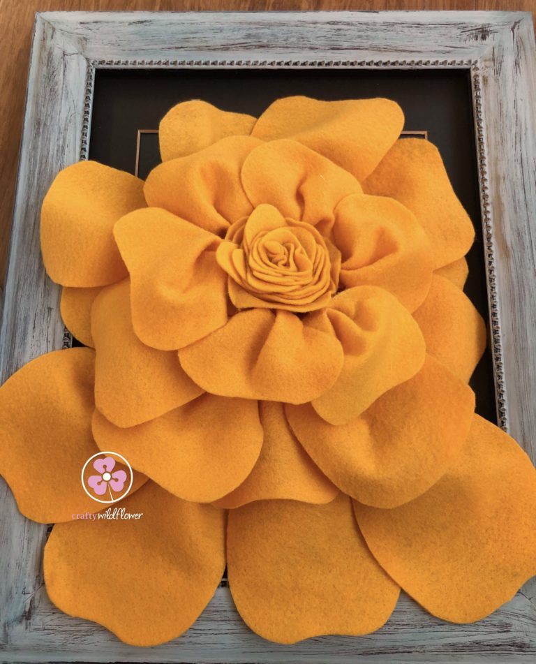 Makeover Monday - Felt Flower Tutorial - Crafty Wildflower